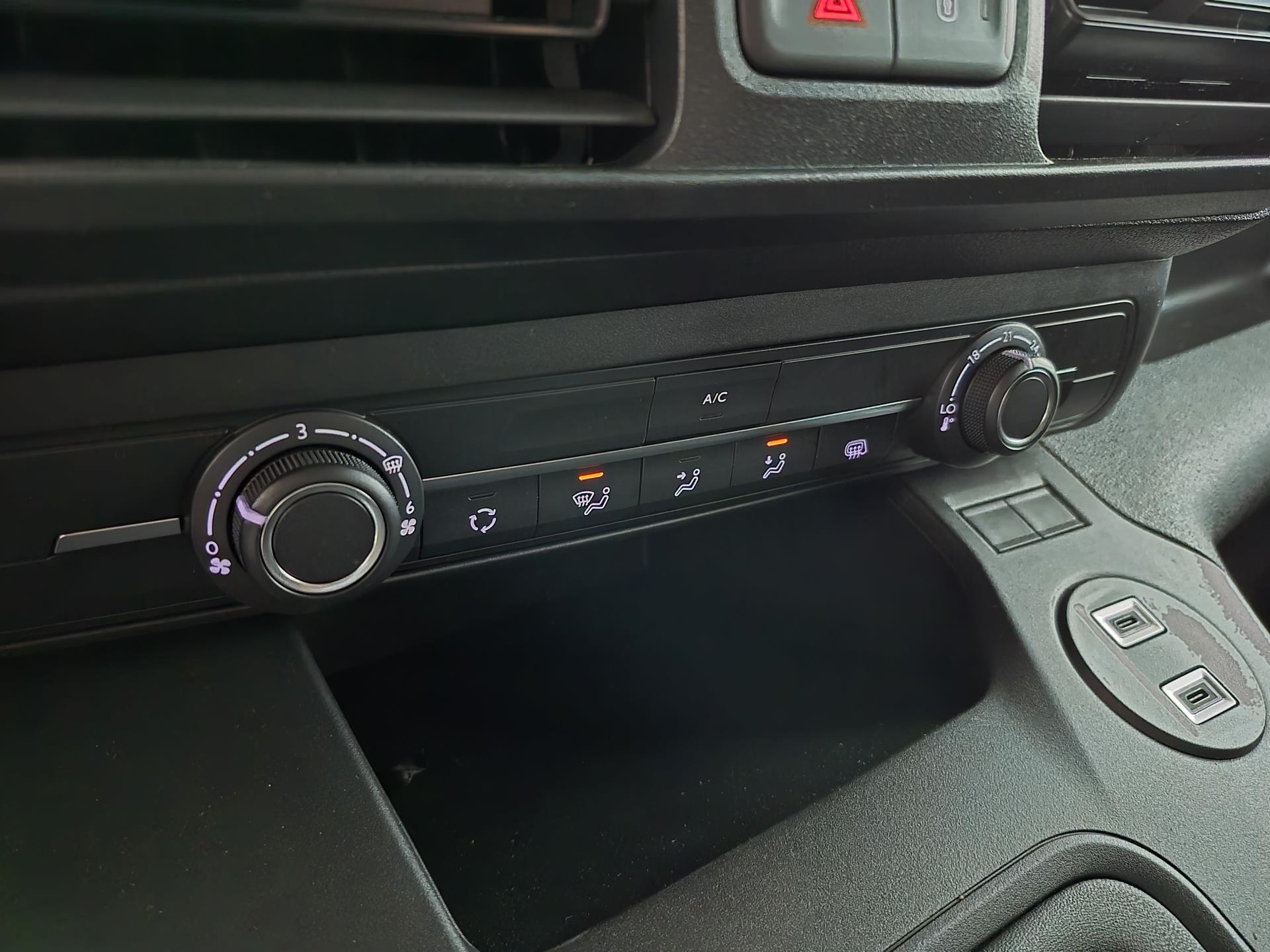 Toyota Proace City City Active SmartCargo Panel Van Long, 1.5L Diesel ...
