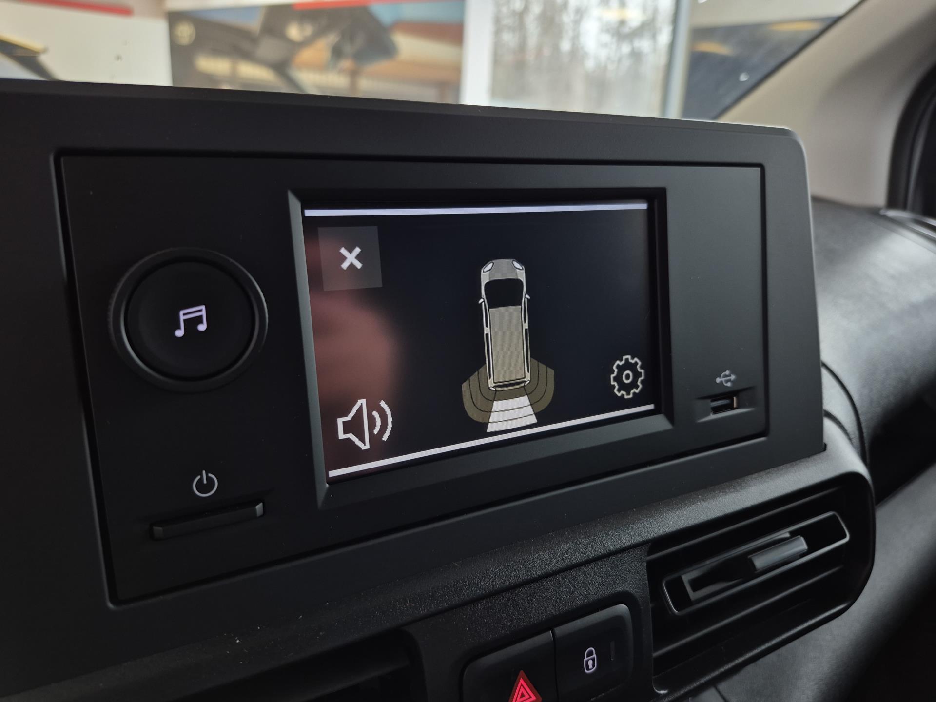 Toyota Proace City City Active SmartCargo Panel Van Long, 1.5L Diesel ...